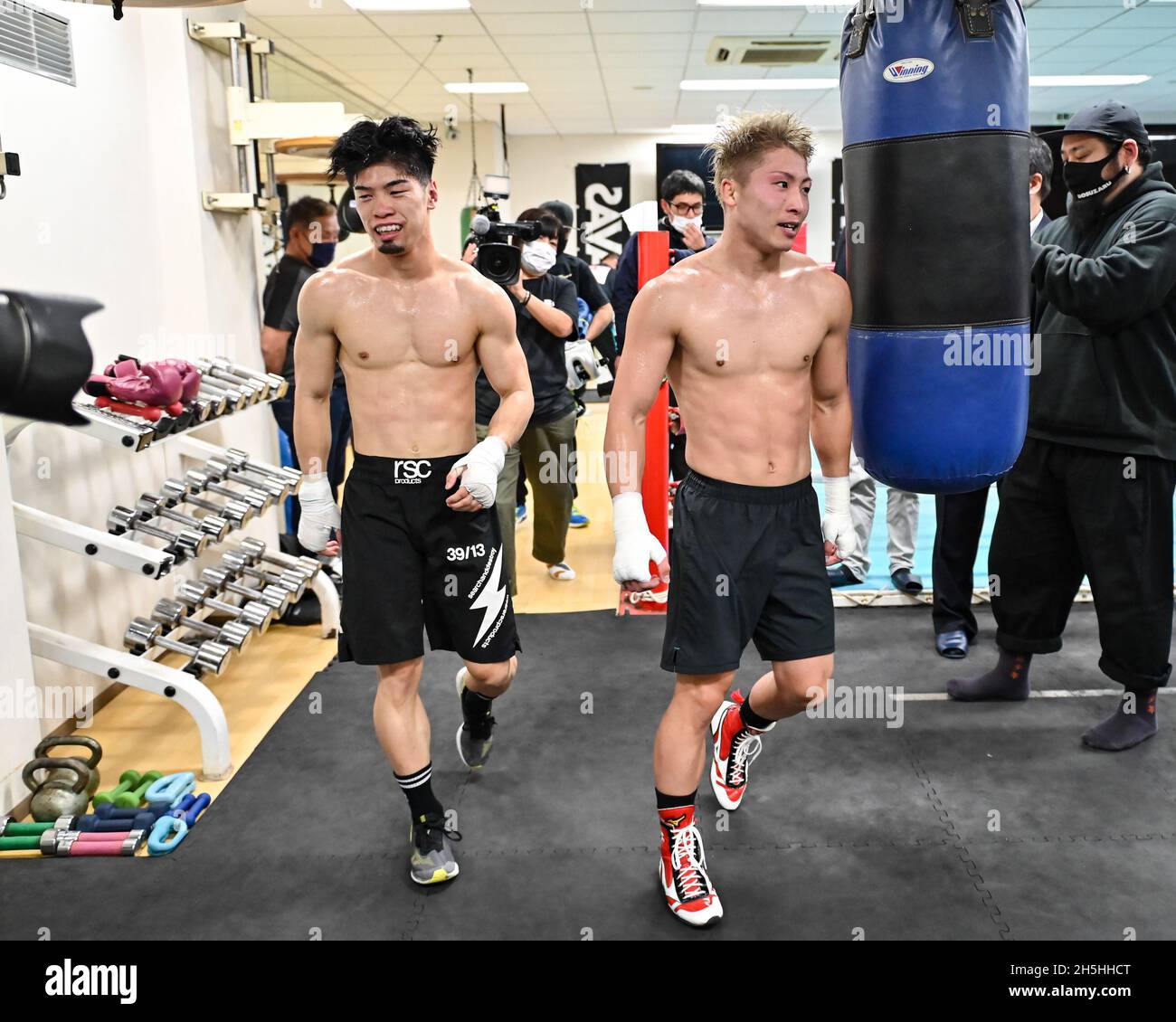 Yokohama, Kanagawa, Japan. 4th Nov, 2021. (L-R) Kosei Tanaka, Naoya ...
