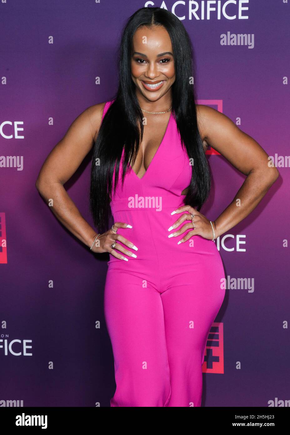 WEST HOLLYWOOD, LOS ANGELES, CALIFORNIA, USA - NOVEMBER 09: Actress GG ...