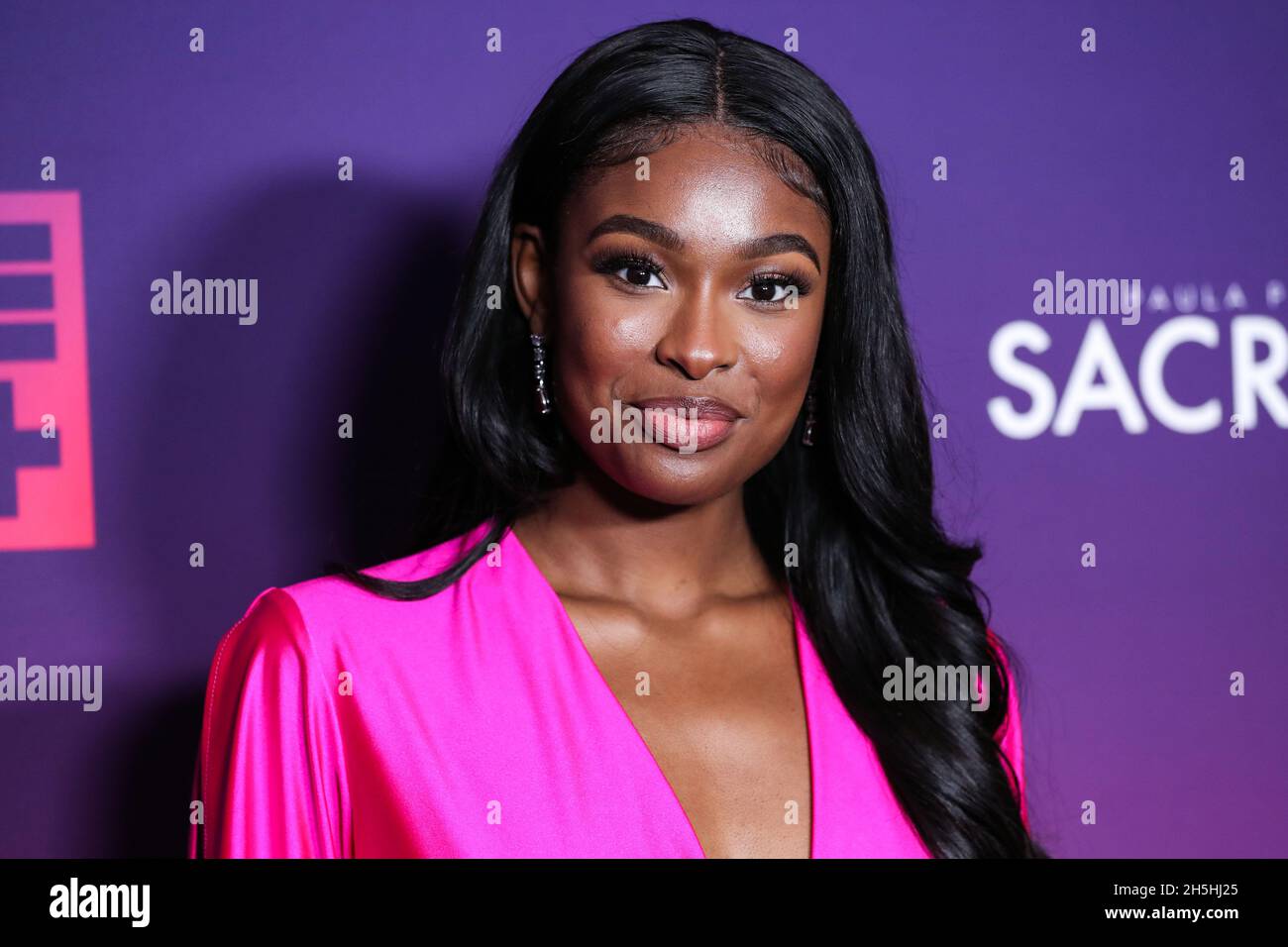 WEST HOLLYWOOD, LOS ANGELES, CALIFORNIA, USA - NOVEMBER 09: Actress ...
