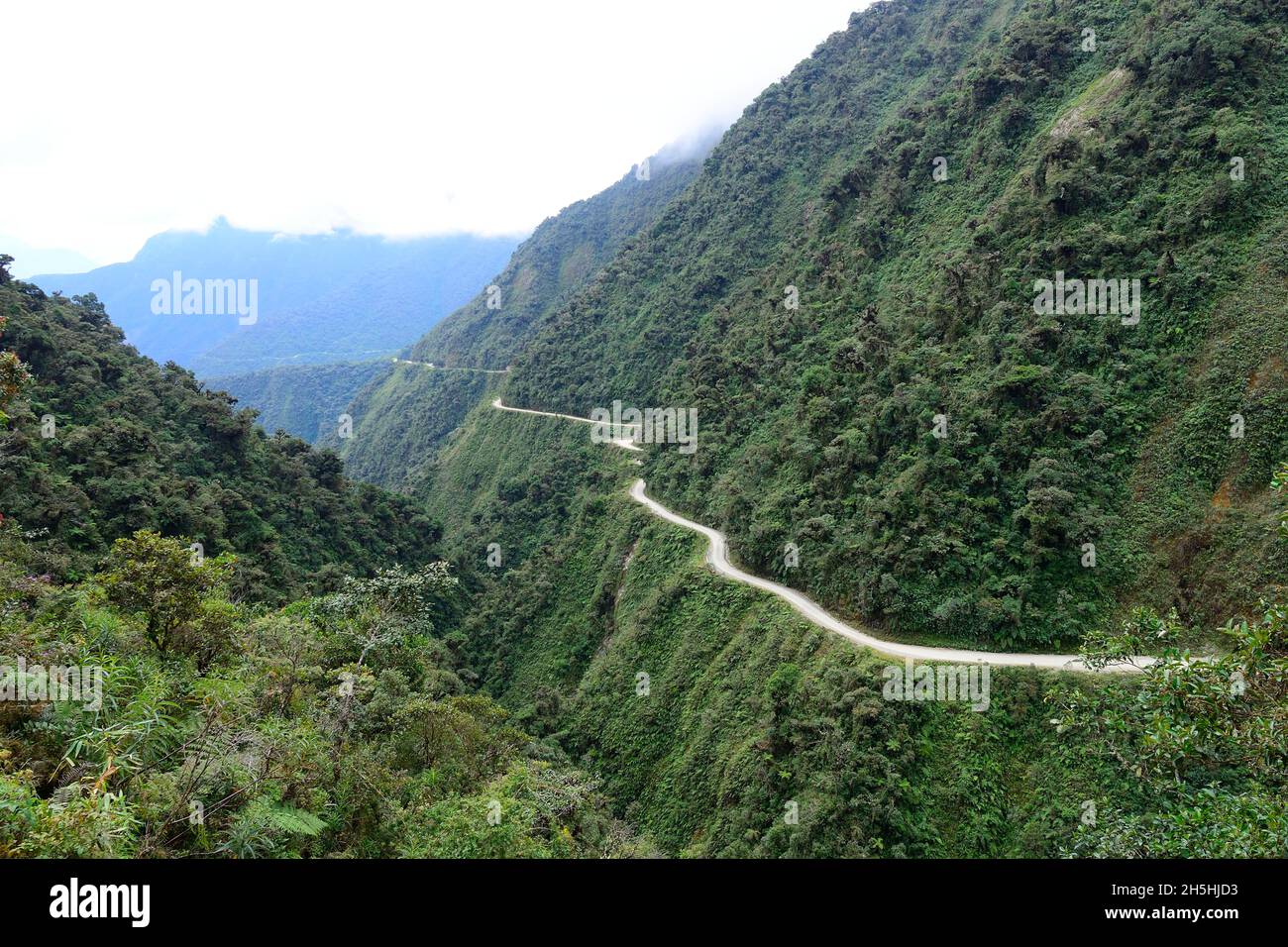 Camino de la muerte la paz bolivia hi-res stock photography and images ...