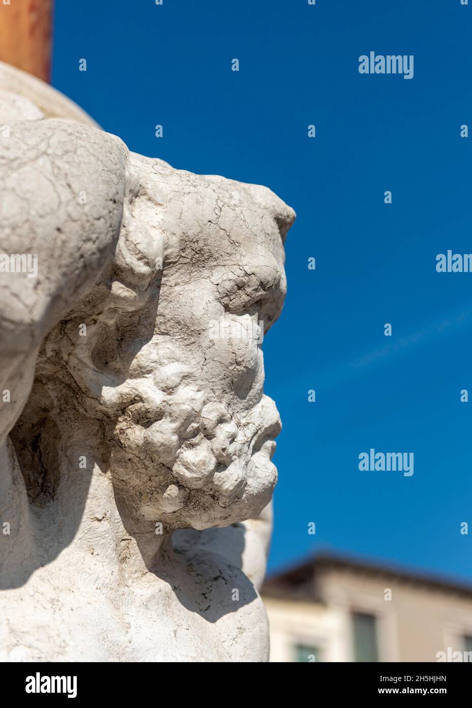 Telamon statue hi-res stock photography and images - Alamy