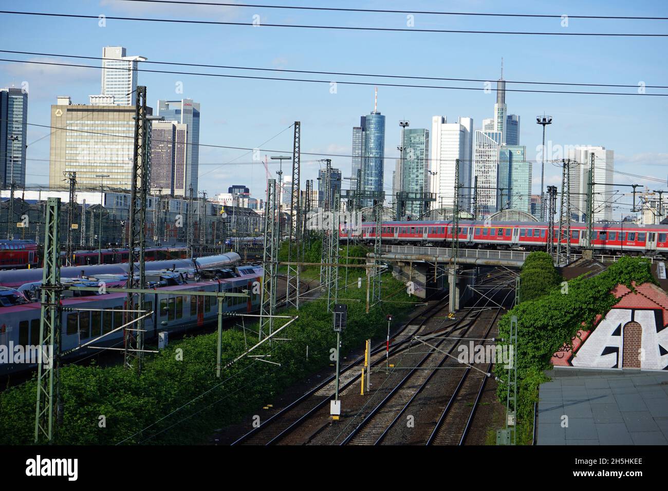 Track apron, main station, skyline, view from Camberger Bridge ...