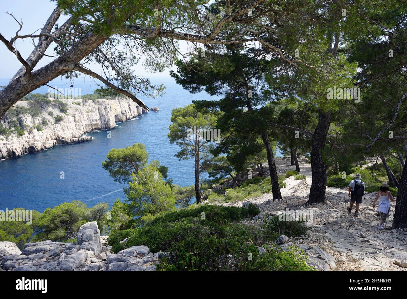Hiking trail, Calanque de Port Pin, Calanque de Port Miou, Cassis ...