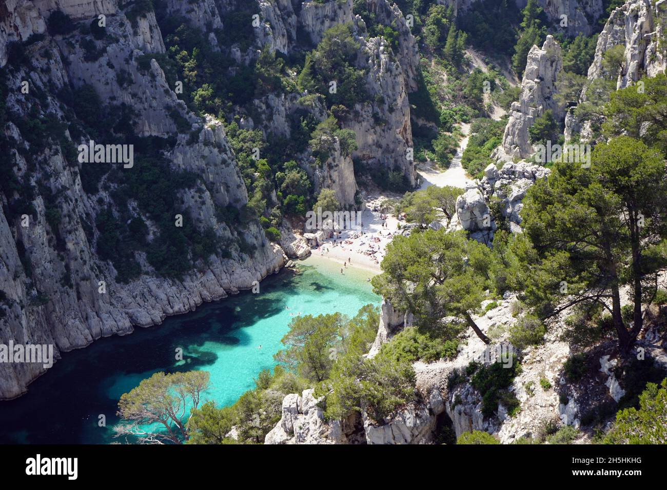 Calanque d'En-Vau, Calanque de Port Miou, Cassis, Calanque, Calanques ...