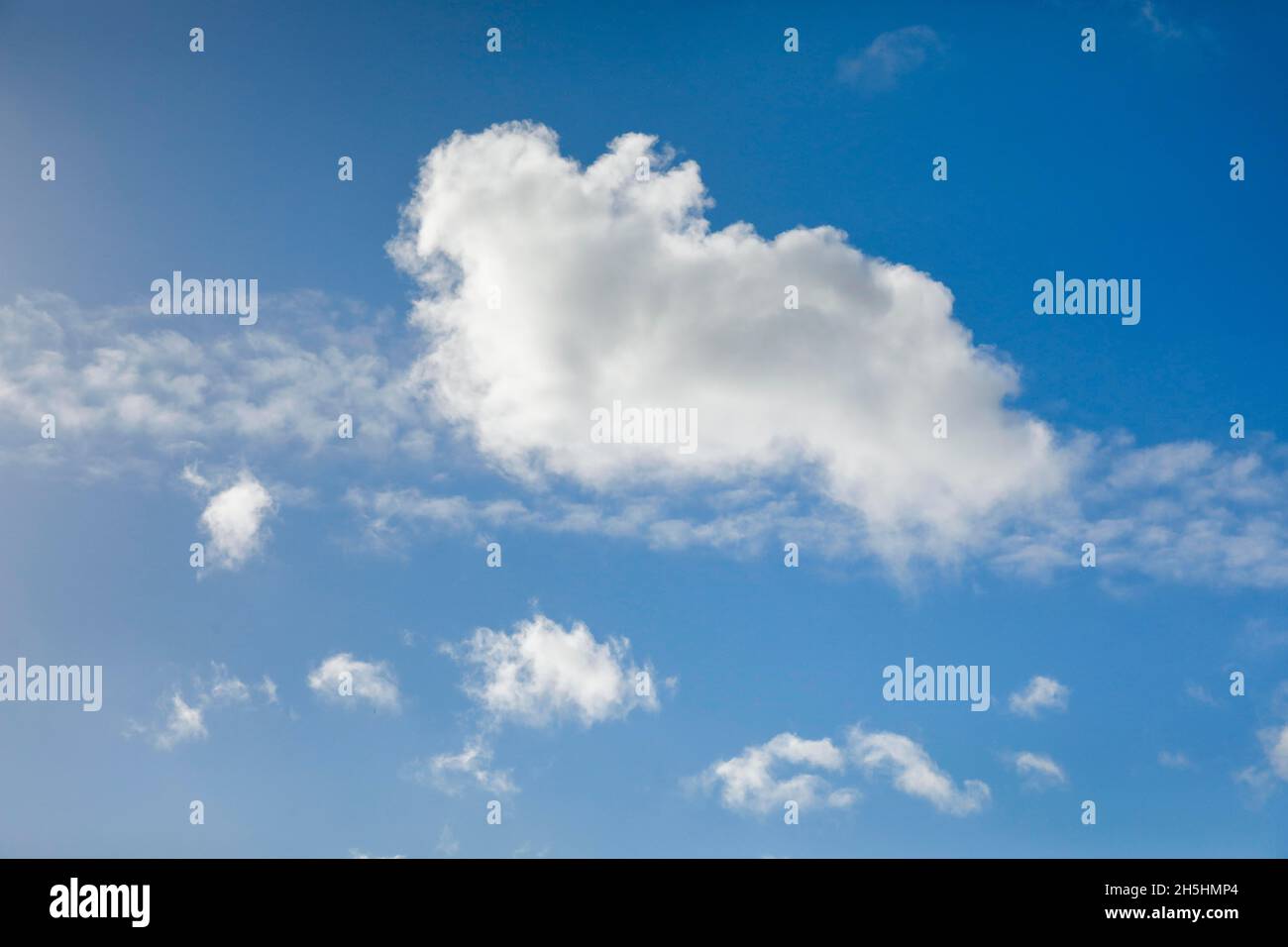Strong cloud formation hi-res stock photography and images - Alamy