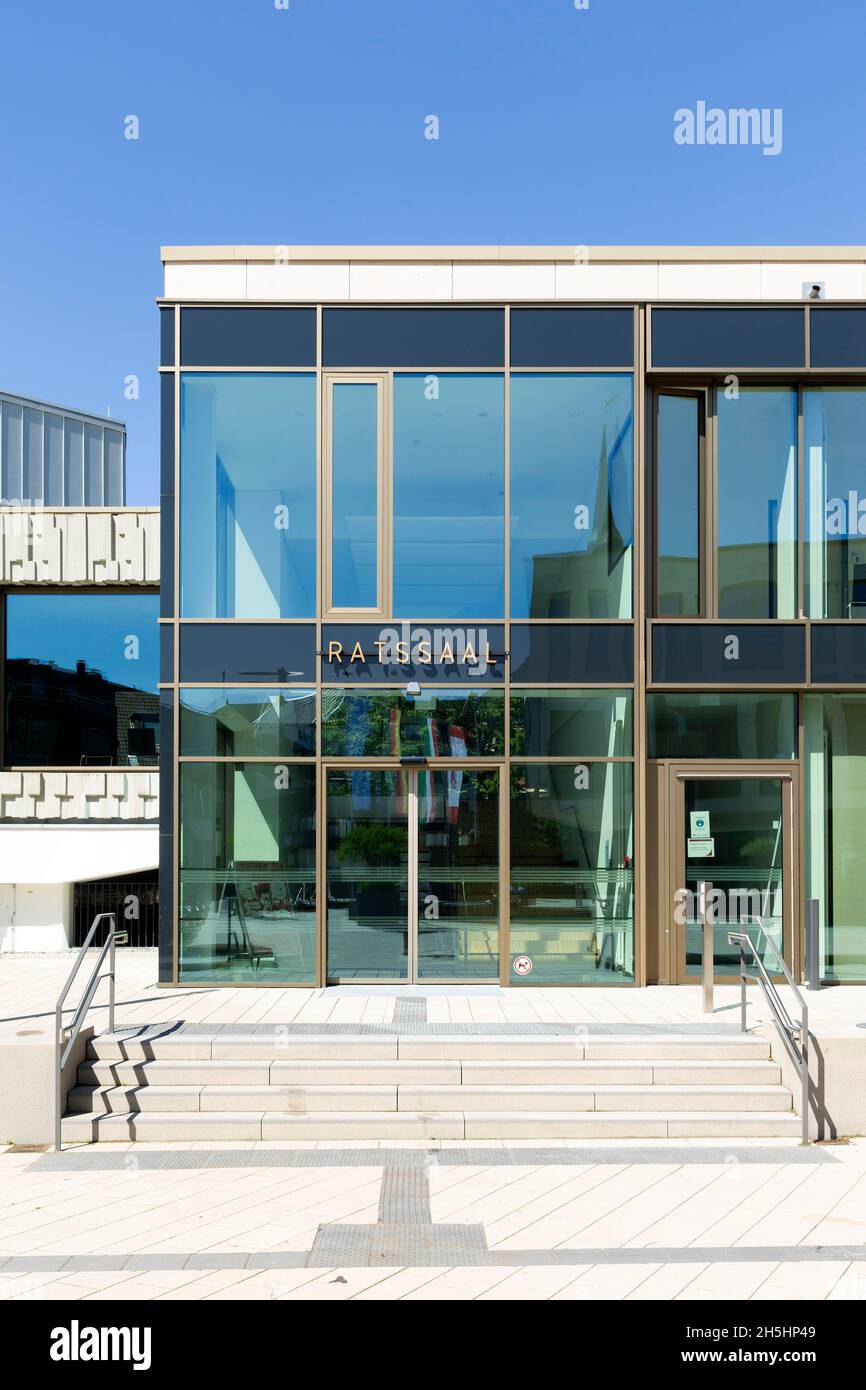 City hall entrance hi-res stock photography and images - Alamy