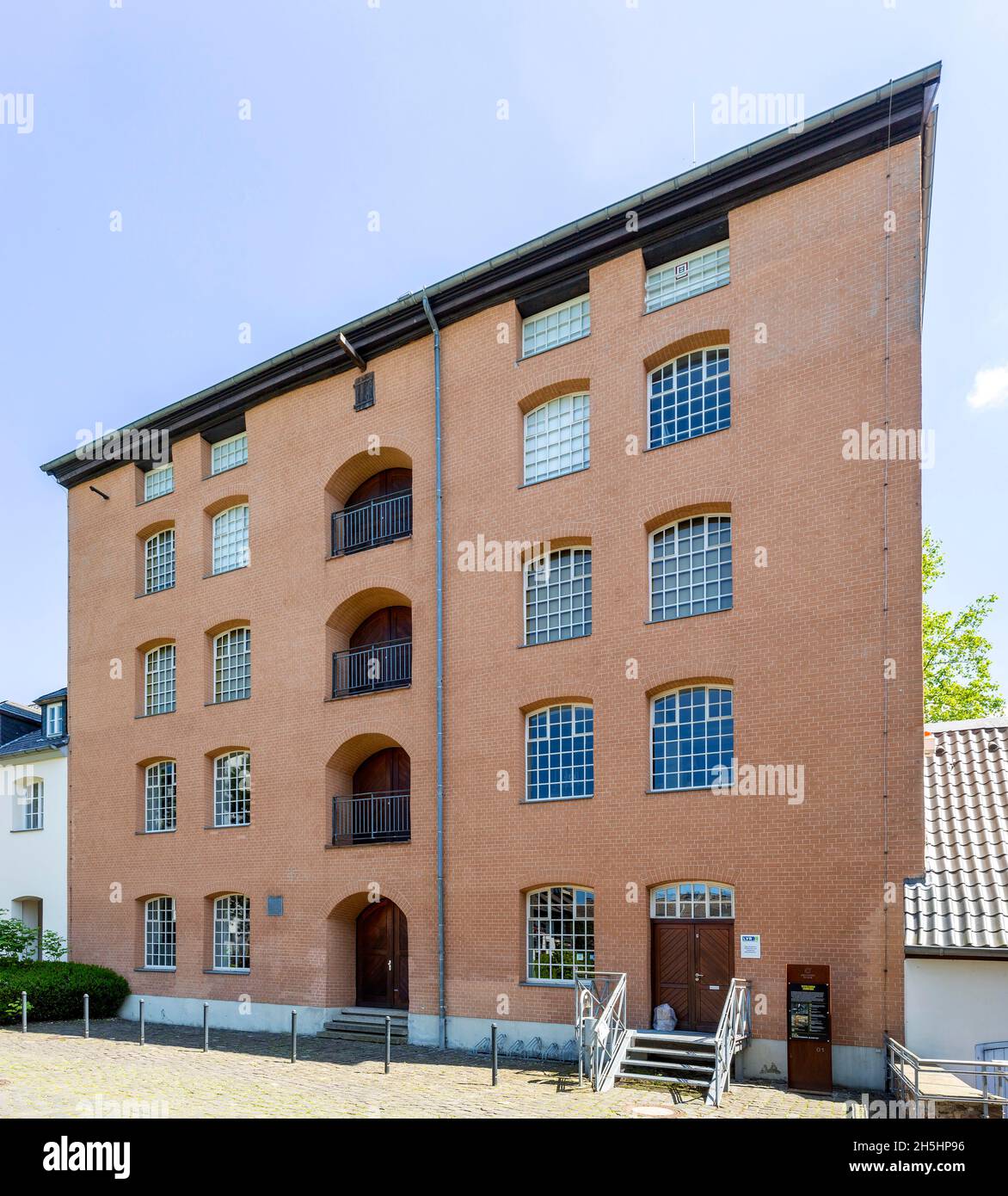 Cromford textile factory, five-storey factory building of the former ...