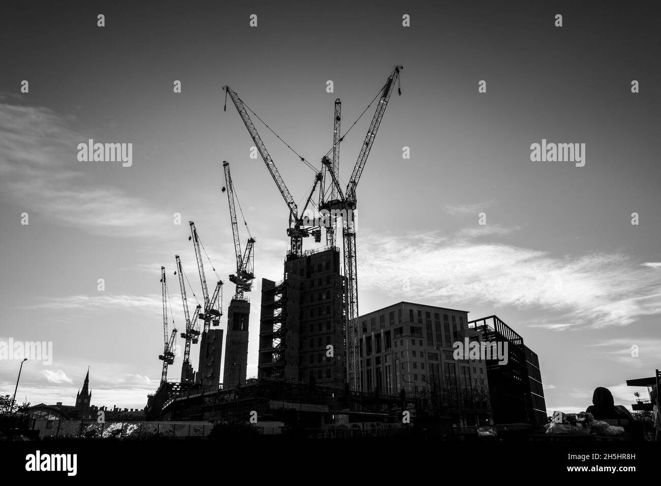 Building construction corner site Black and White Stock Photos & Images ...