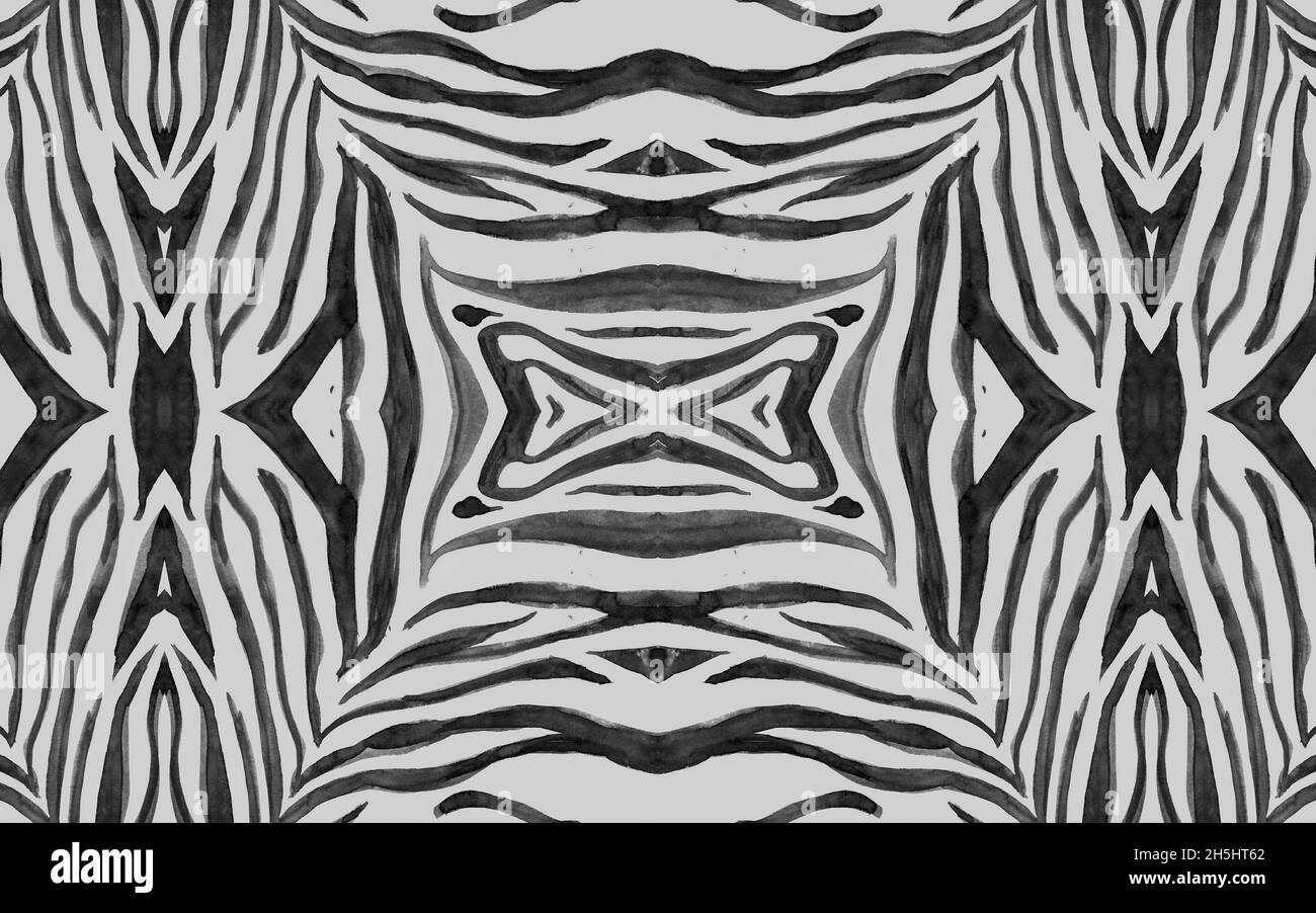 African chic Black and White Stock Photos & Images - Alamy