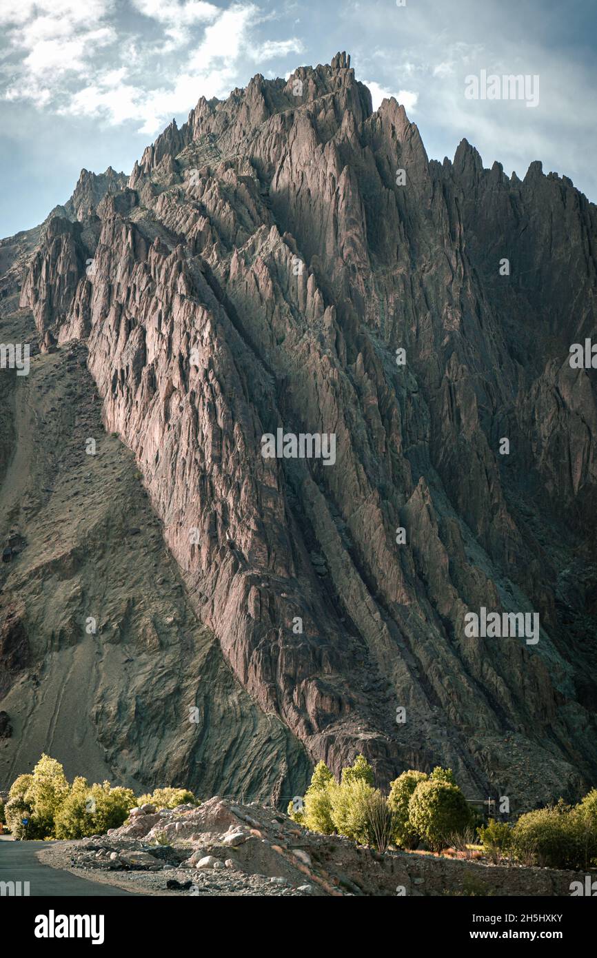 Vertical shot of the beautiful landscape of the Ladakh Mountain range ...