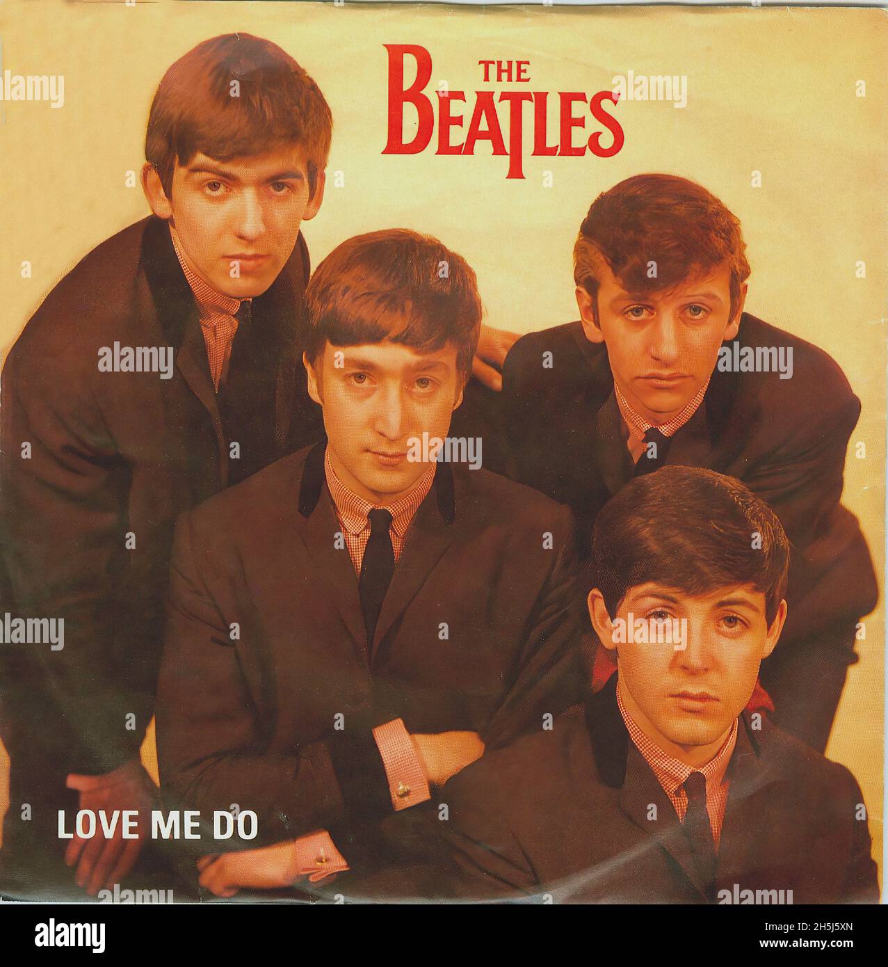 Love me do beatles single cover hi-res stock photography and images - Alamy
