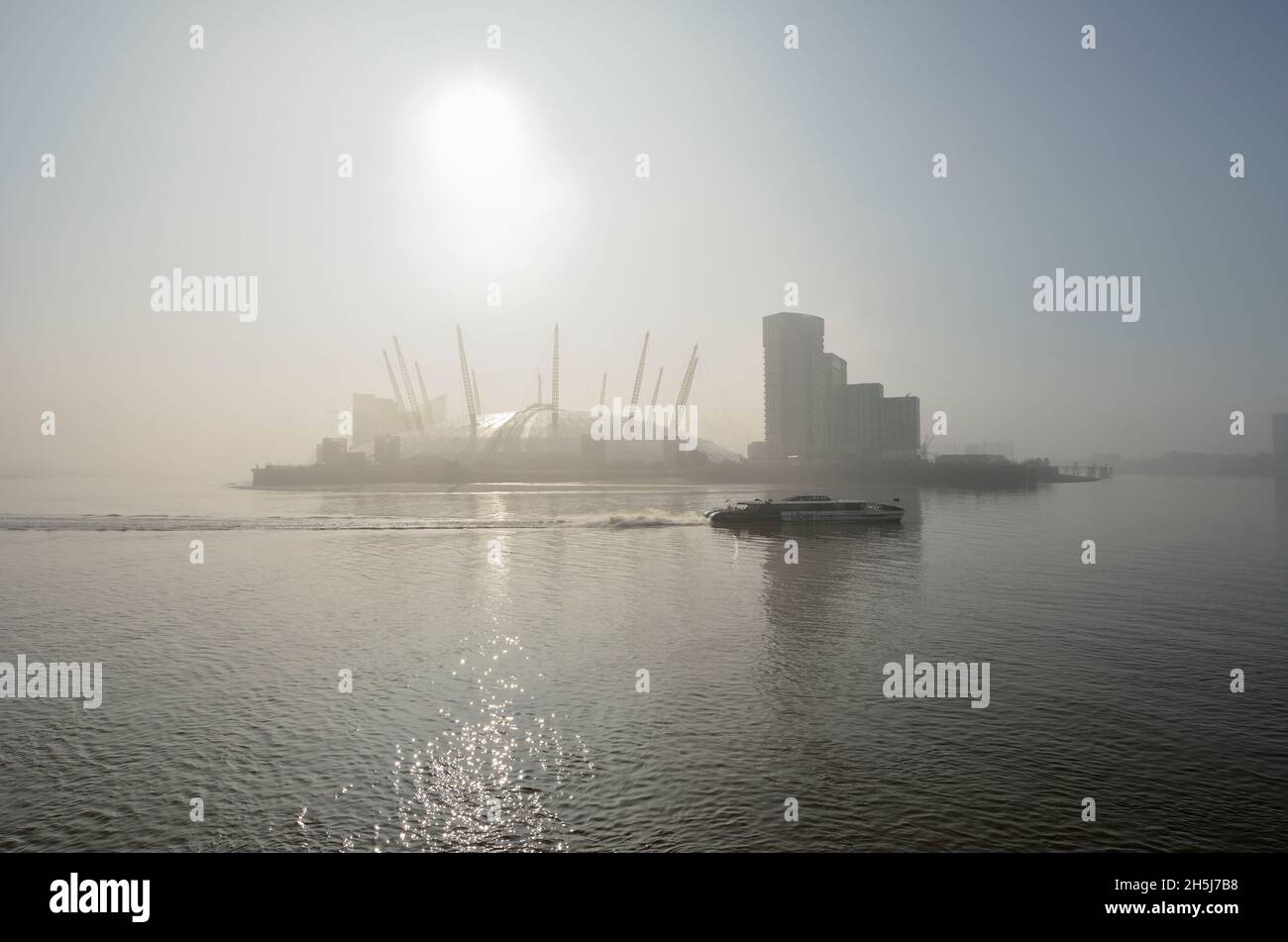 Arena boat hi-res stock photography and images - Alamy