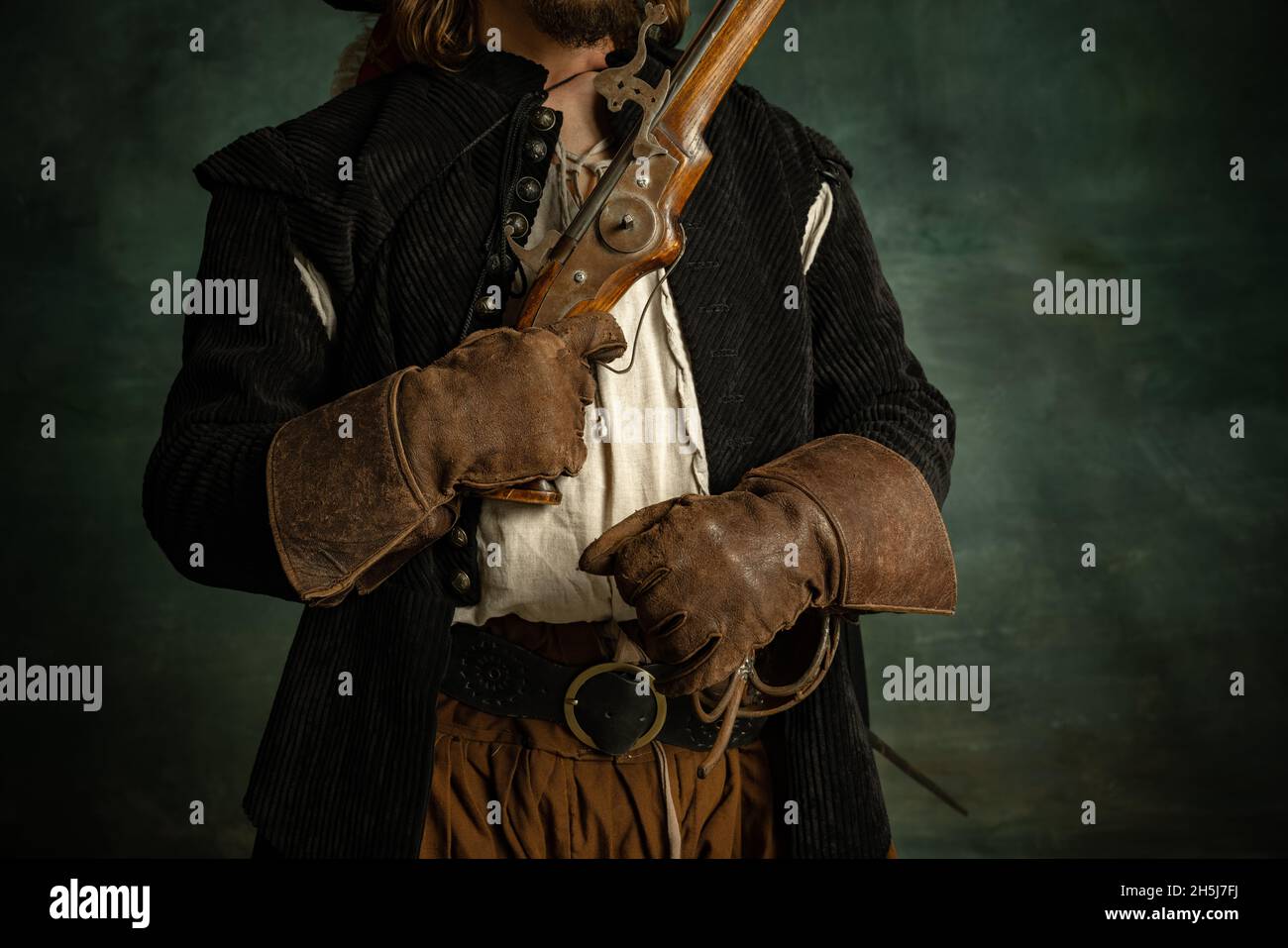 Victorian painting gun hi-res stock photography and images - Alamy