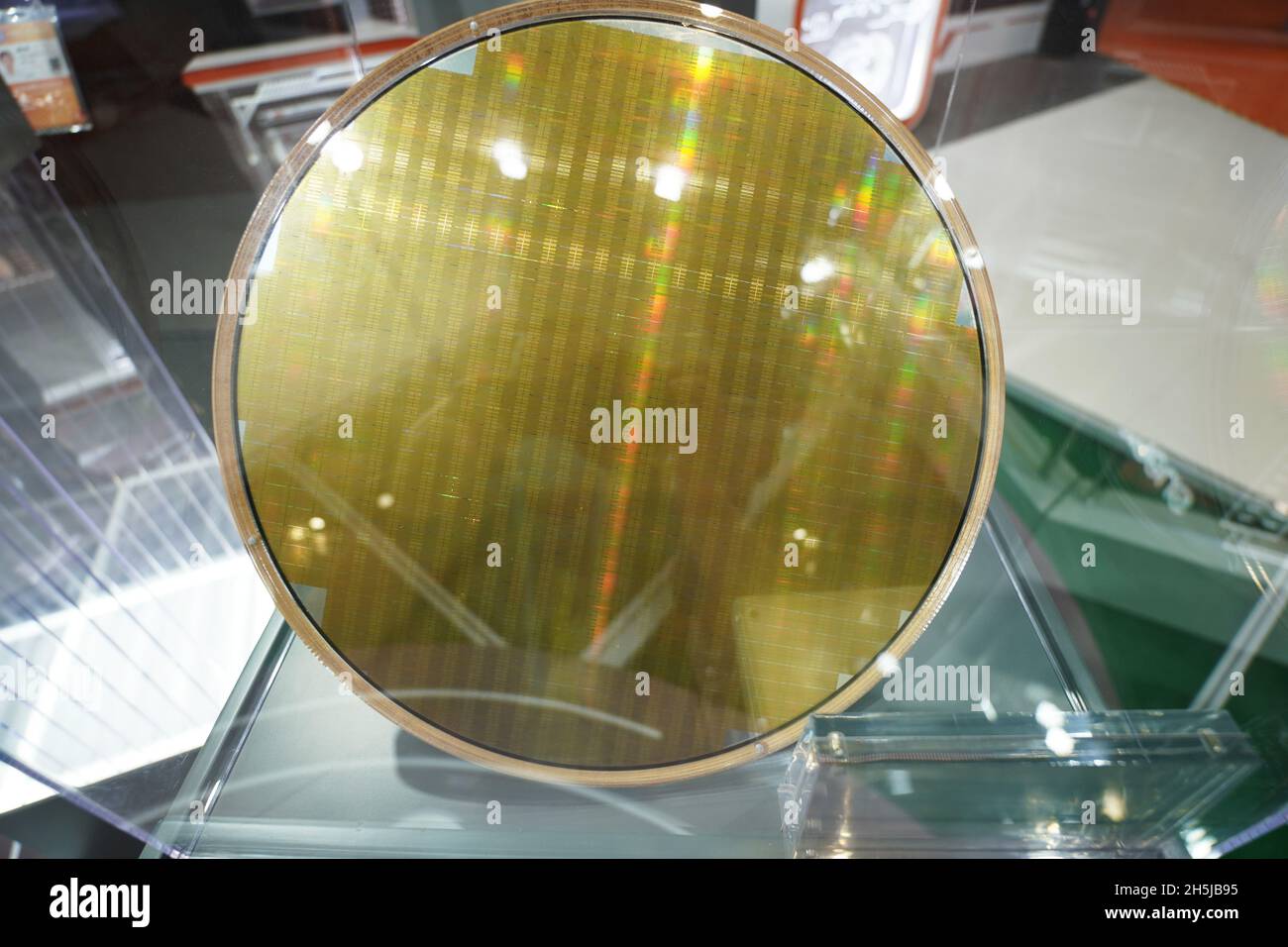 SHANGHAI, CHINA - NOVEMBER 6, 2021 - 7nm process wafers are displayed ...