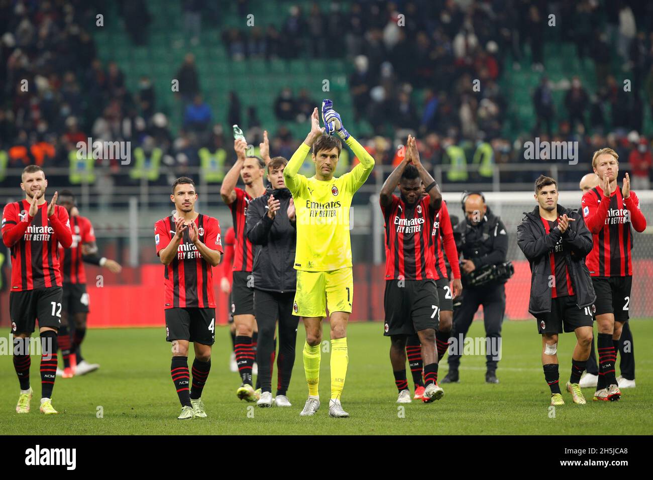 Inter milan fans in the stands hi-res stock photography and images - Alamy