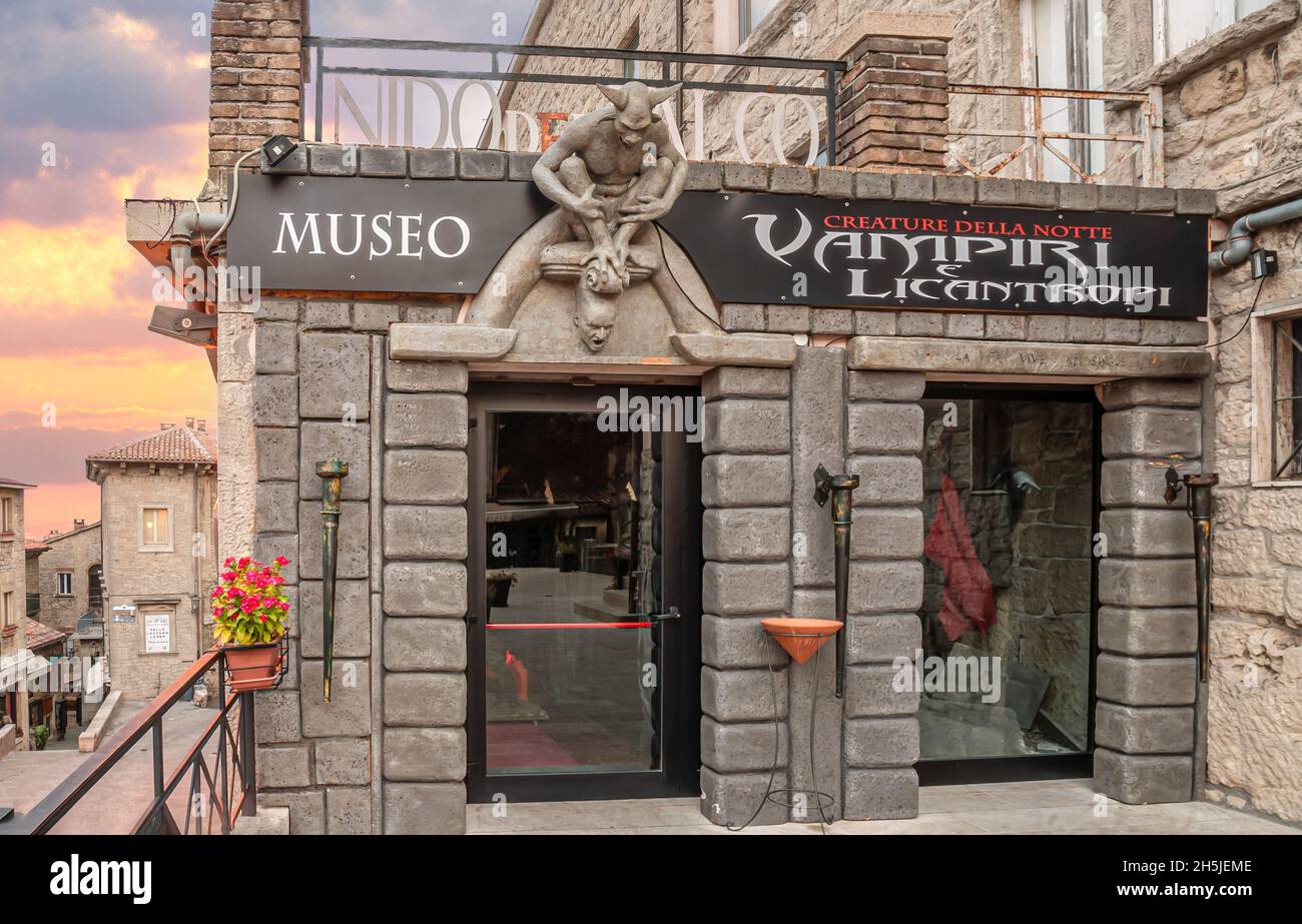 Entrance to Museo delle Creature della Notte - Vampiri e Licantropi ...