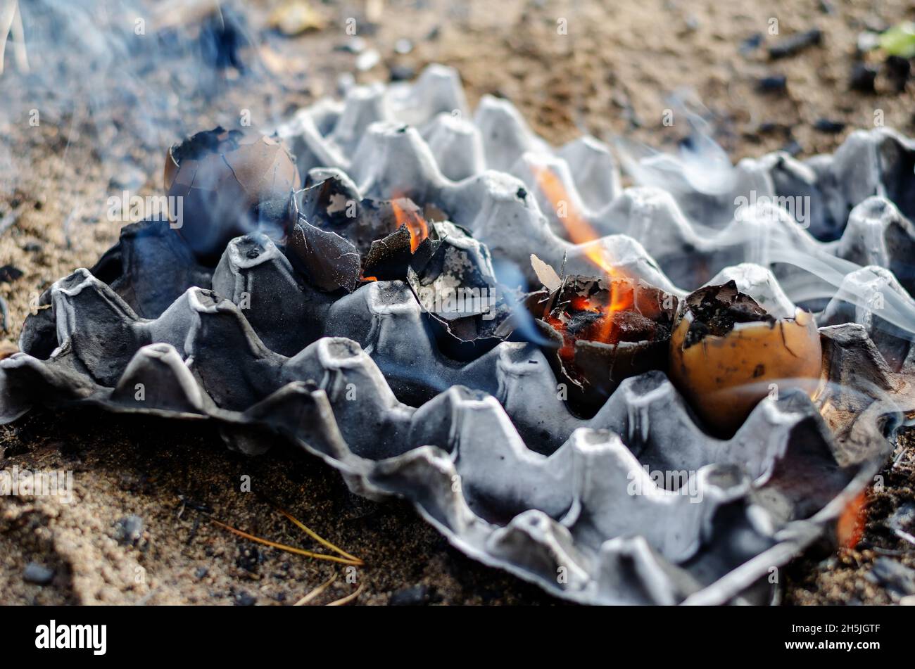 Burnt eggshells hi-res stock photography and images - Alamy