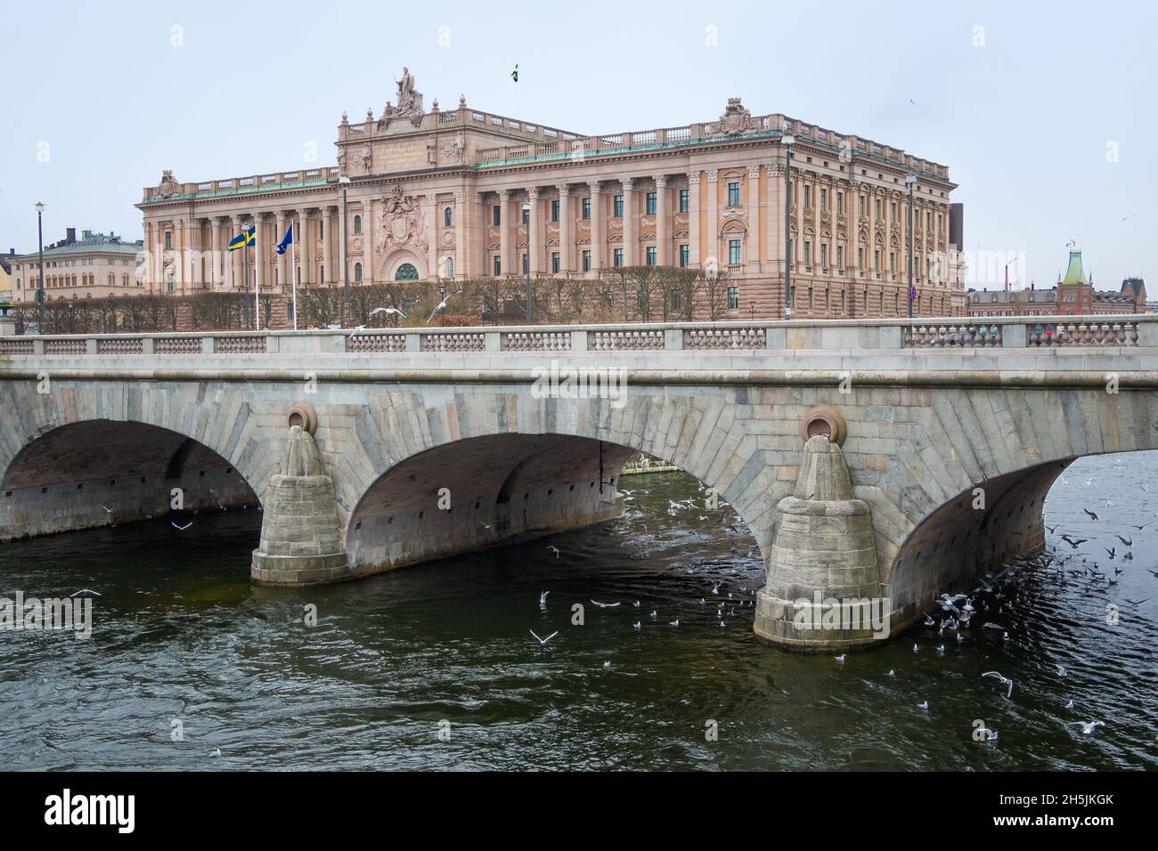 15 arch bridge hi-res stock photography and images - Alamy
