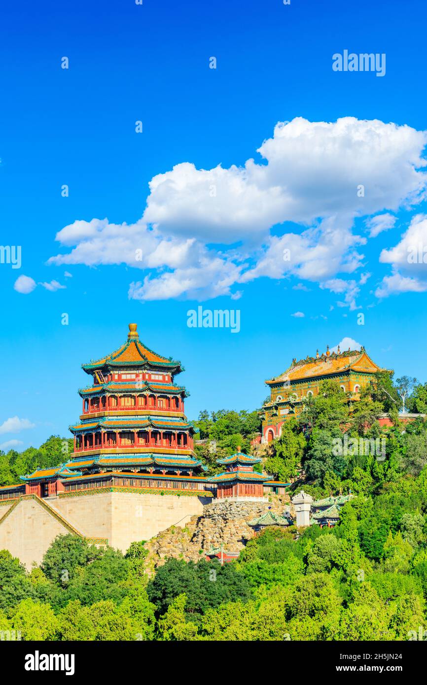 Imperial summer palace hi-res stock photography and images - Alamy