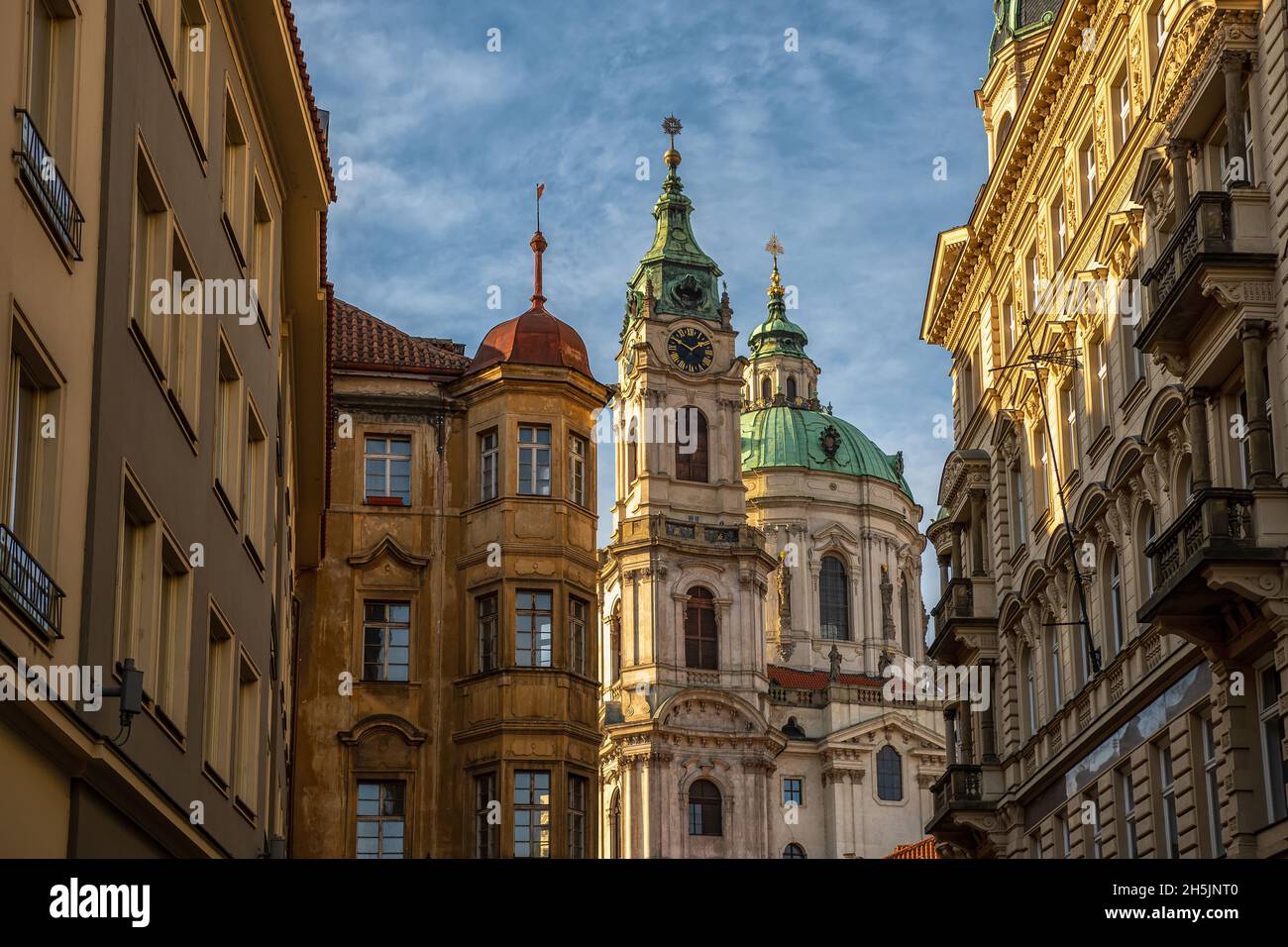 Colorful old buildings hi-res stock photography and images - Alamy
