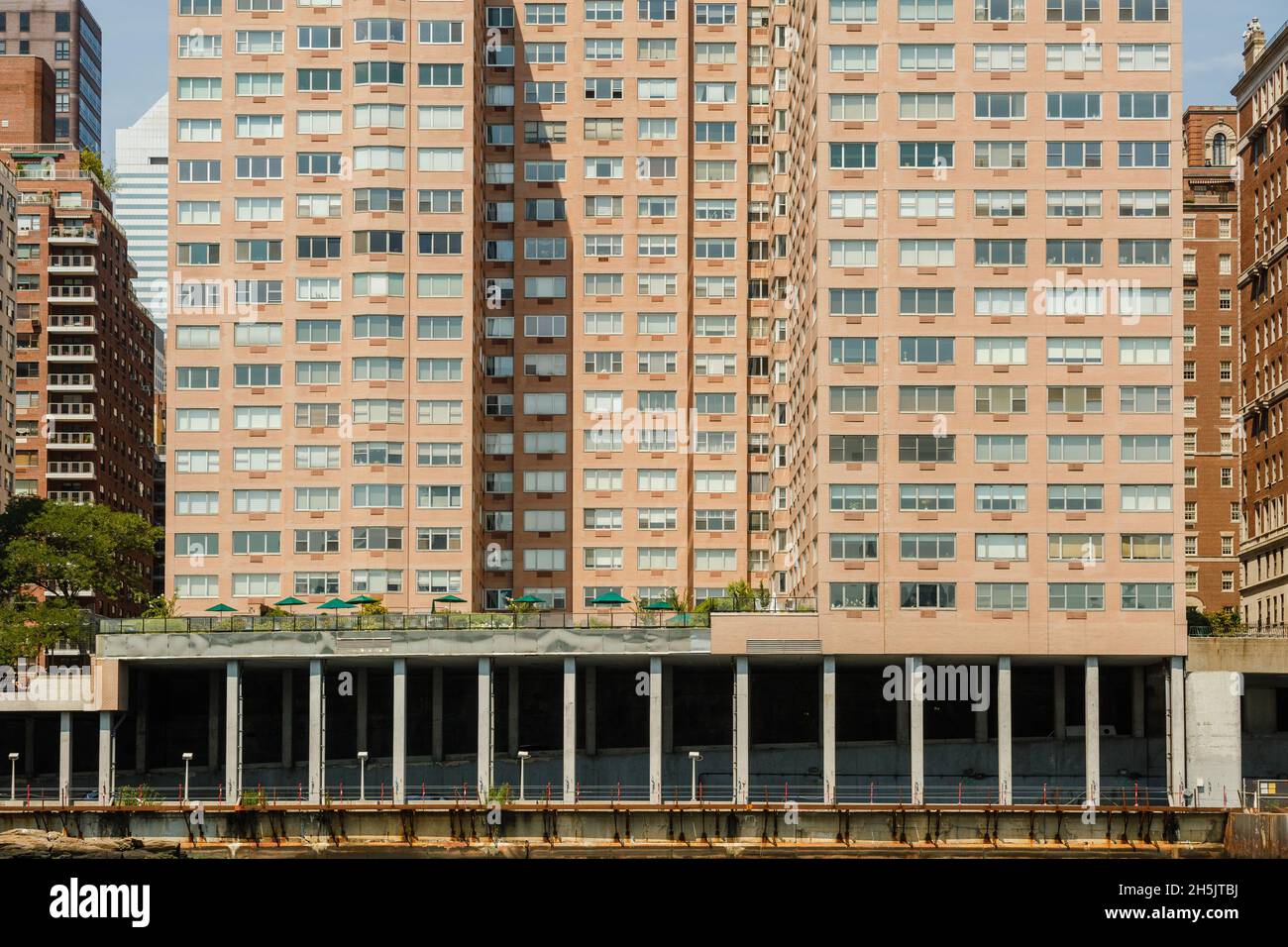 Rockefeller university hi-res stock photography and images - Alamy