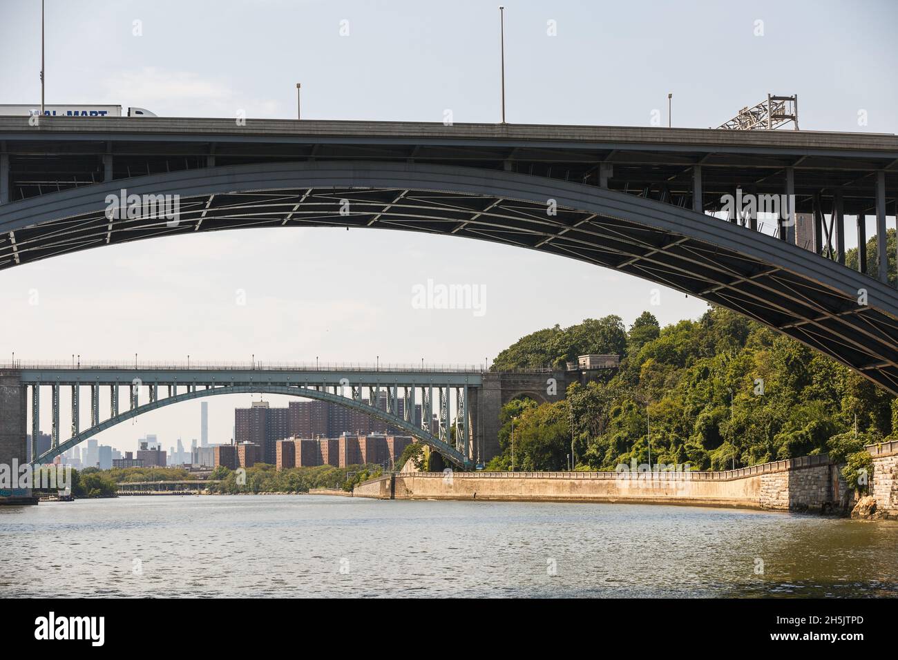 Harlem river hi-res stock photography and images - Alamy