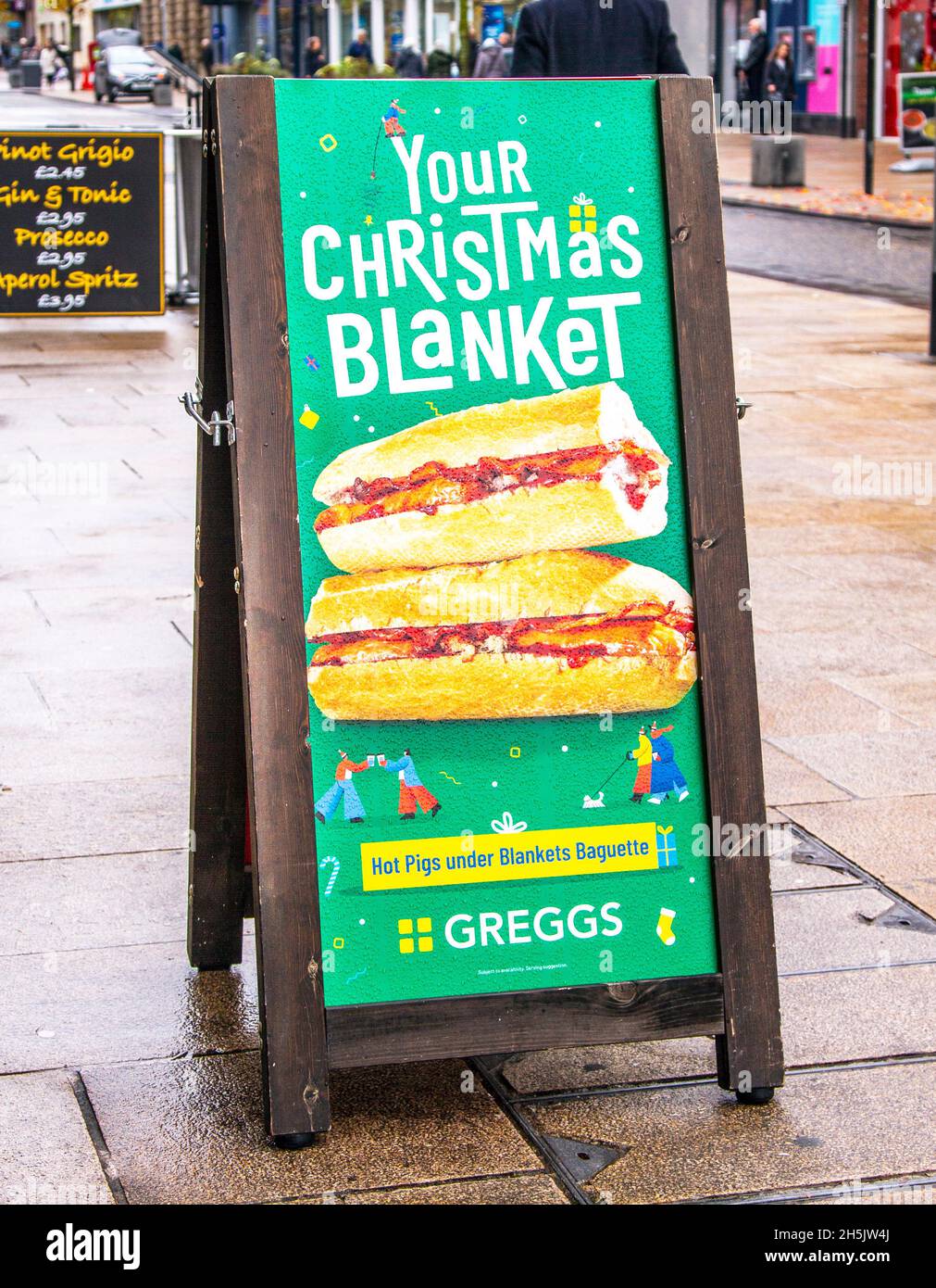 Takeaway food outlets hi-res stock photography and images - Alamy