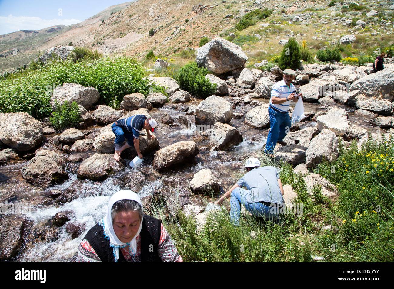 Alevi people hi-res stock photography and images - Alamy