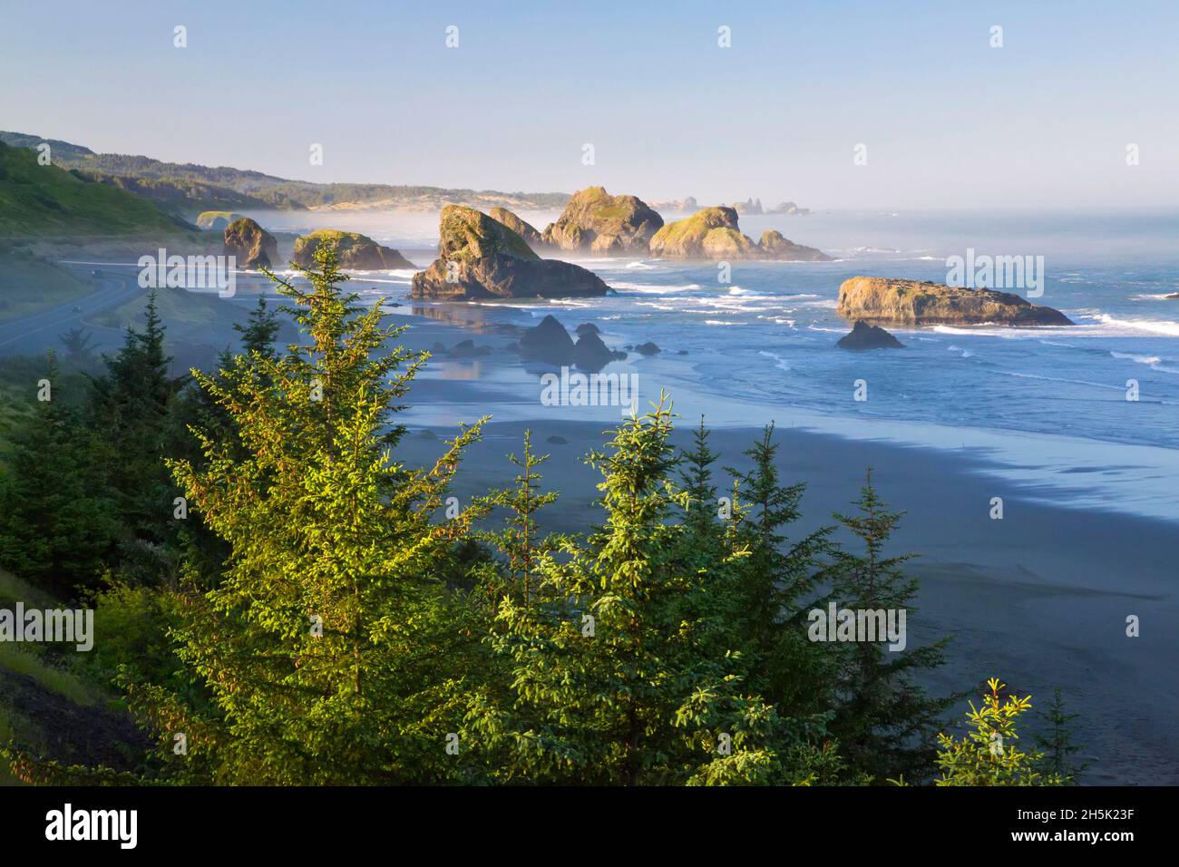 Morning light adds beauty to Cape Sebastian along the South Oregon ...
