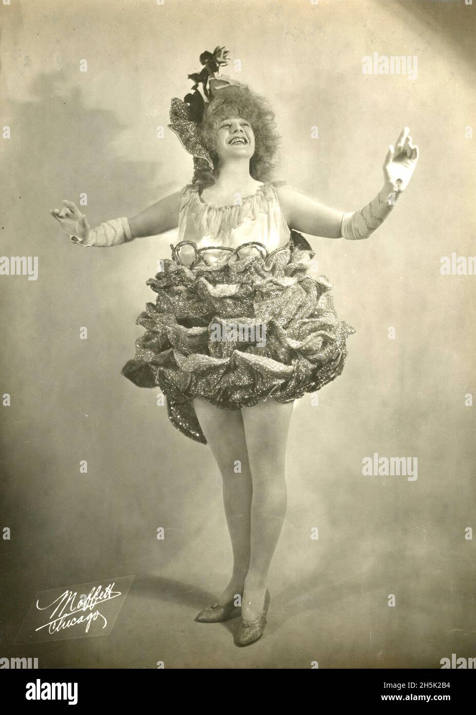 Eva Tanguay - The I Don't Care Girl - 1919 Stock Photo - Alamy