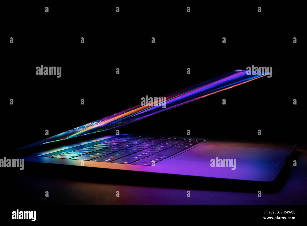 M1 pro hi-res stock photography and images - Alamy