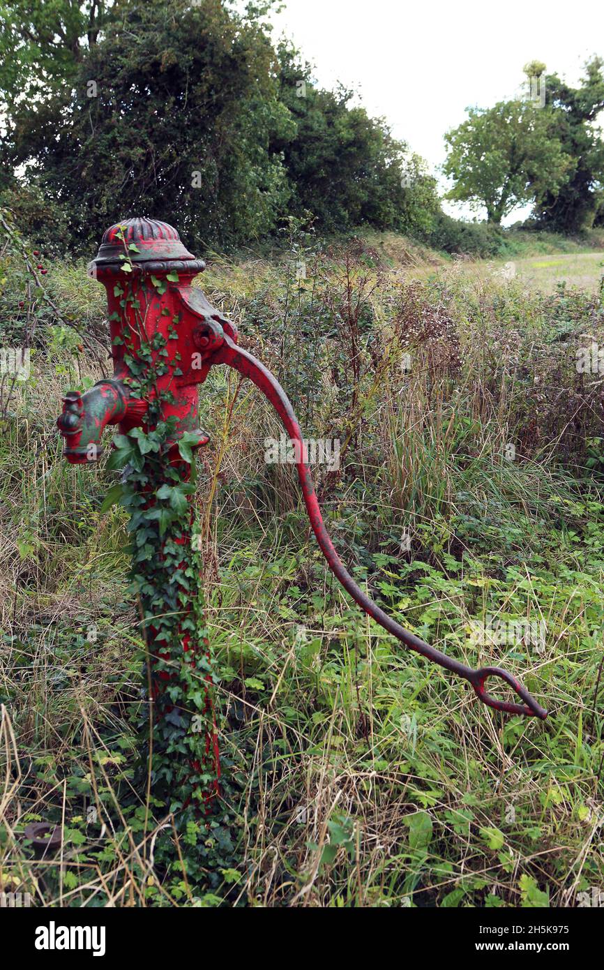 traditional water pump Stock Photo - Alamy