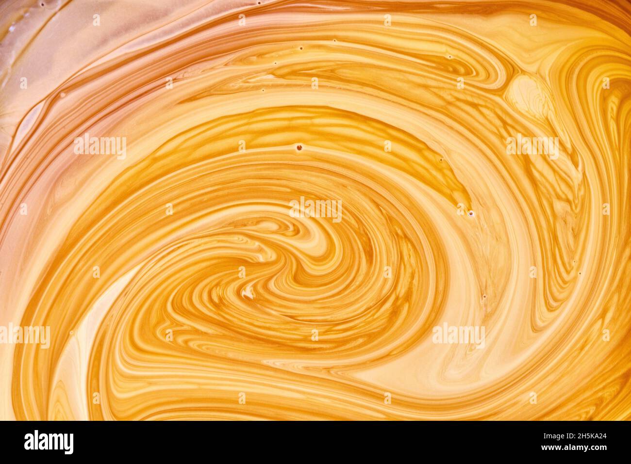 Paint swirl hi-res stock photography and images - Alamy