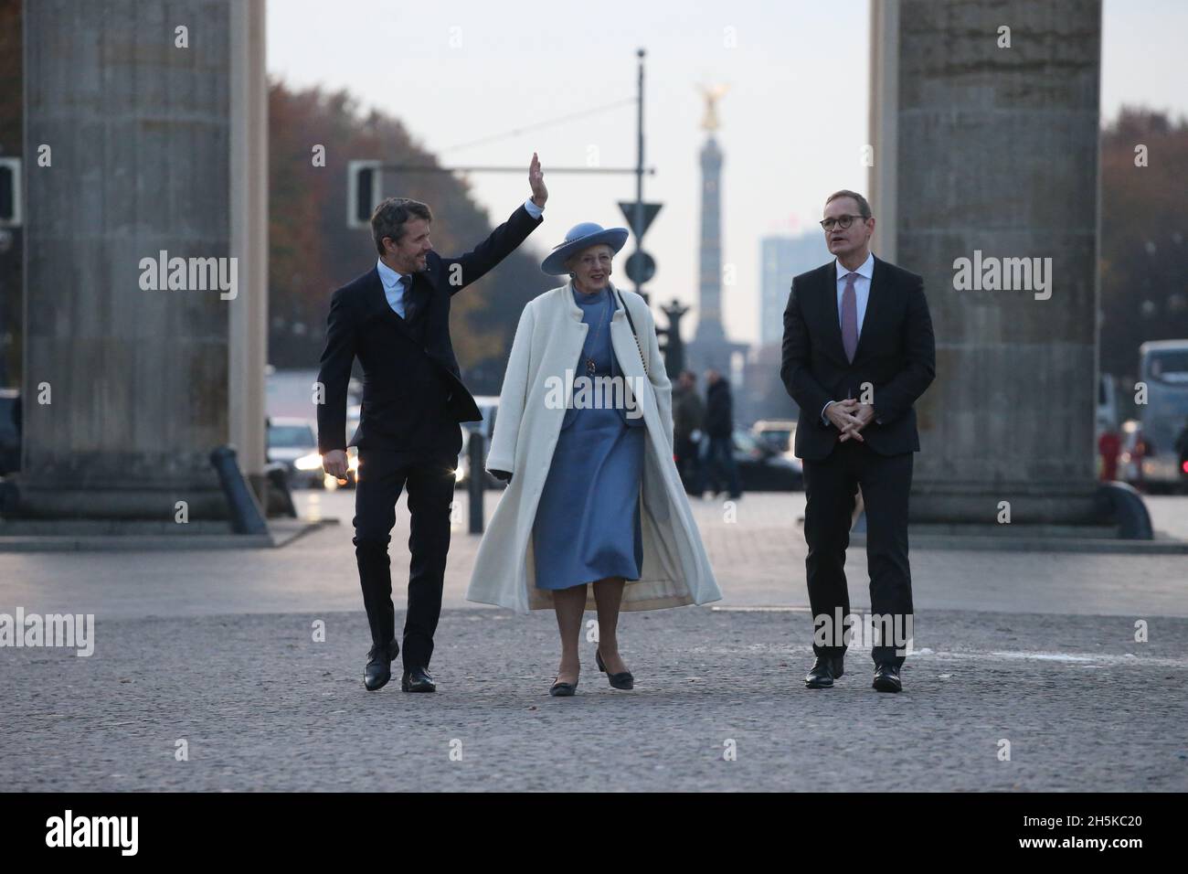 Berlin, Germany. 10th Nov, 2021. Frederik (l-r), Crown Prince of ...