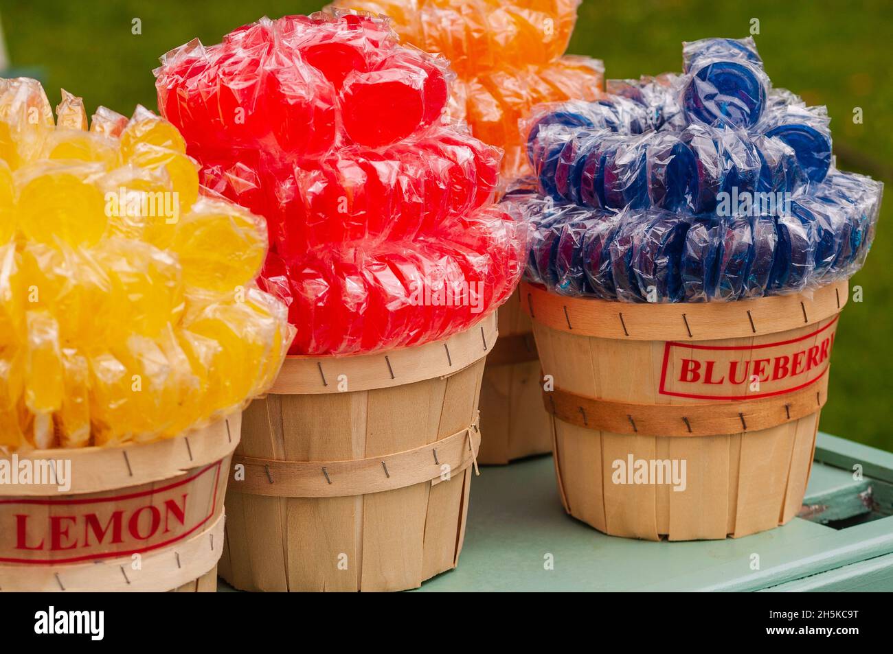Candy display hi-res stock photography and images - Alamy