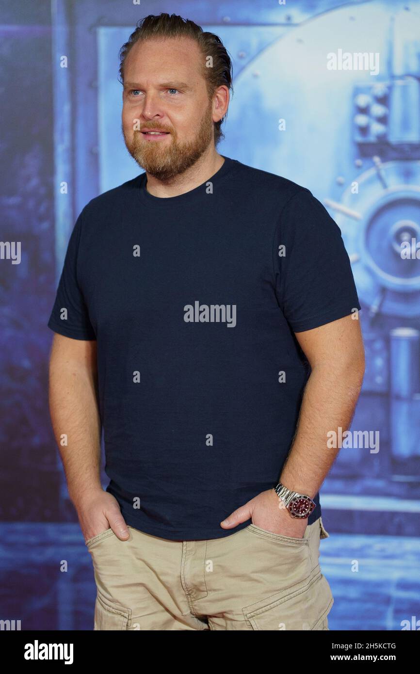 Madrid, Spain. 10th Nov, 2021. German actor Axel Stein poses during the ...