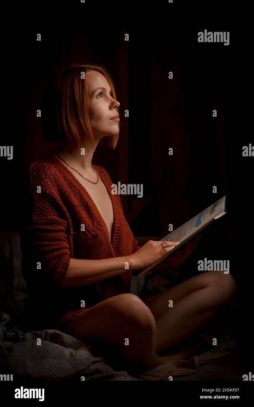 Manipulation thinking hi-res stock photography and images - Alamy