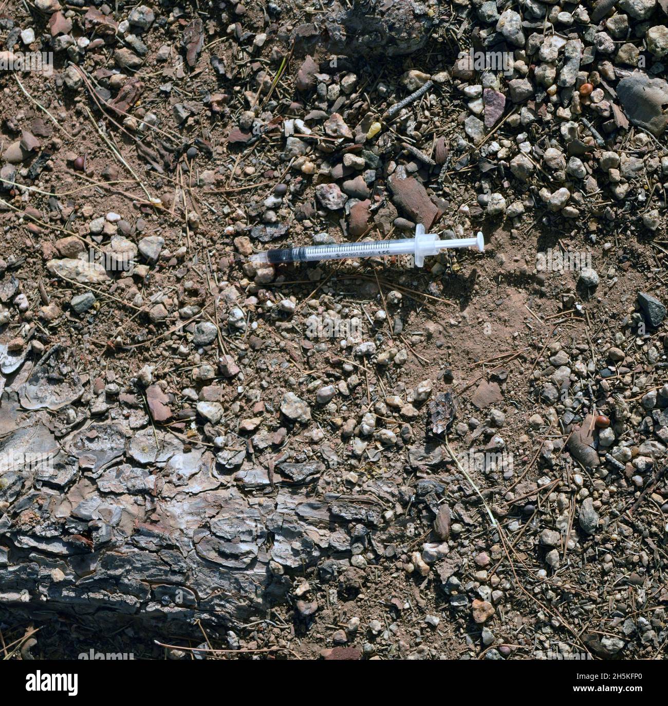 Junkie needle hi-res stock photography and images - Alamy