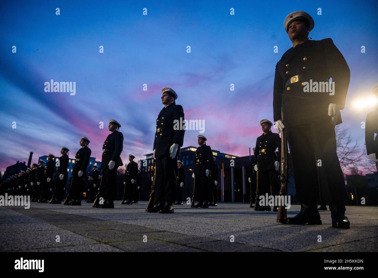 Berlin, Germany. 10th Nov, 2021. The German Armed Forces Guards ...