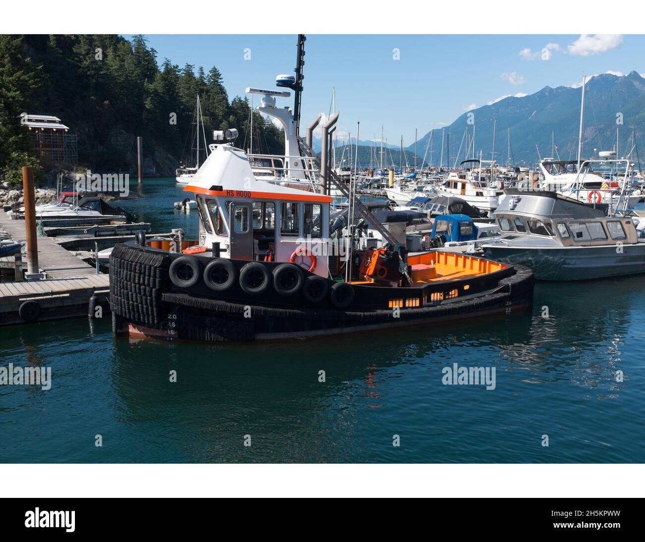 A tugboat a dock in Horseshoe Bay, BC, Canada Stock Photo - Alamy
