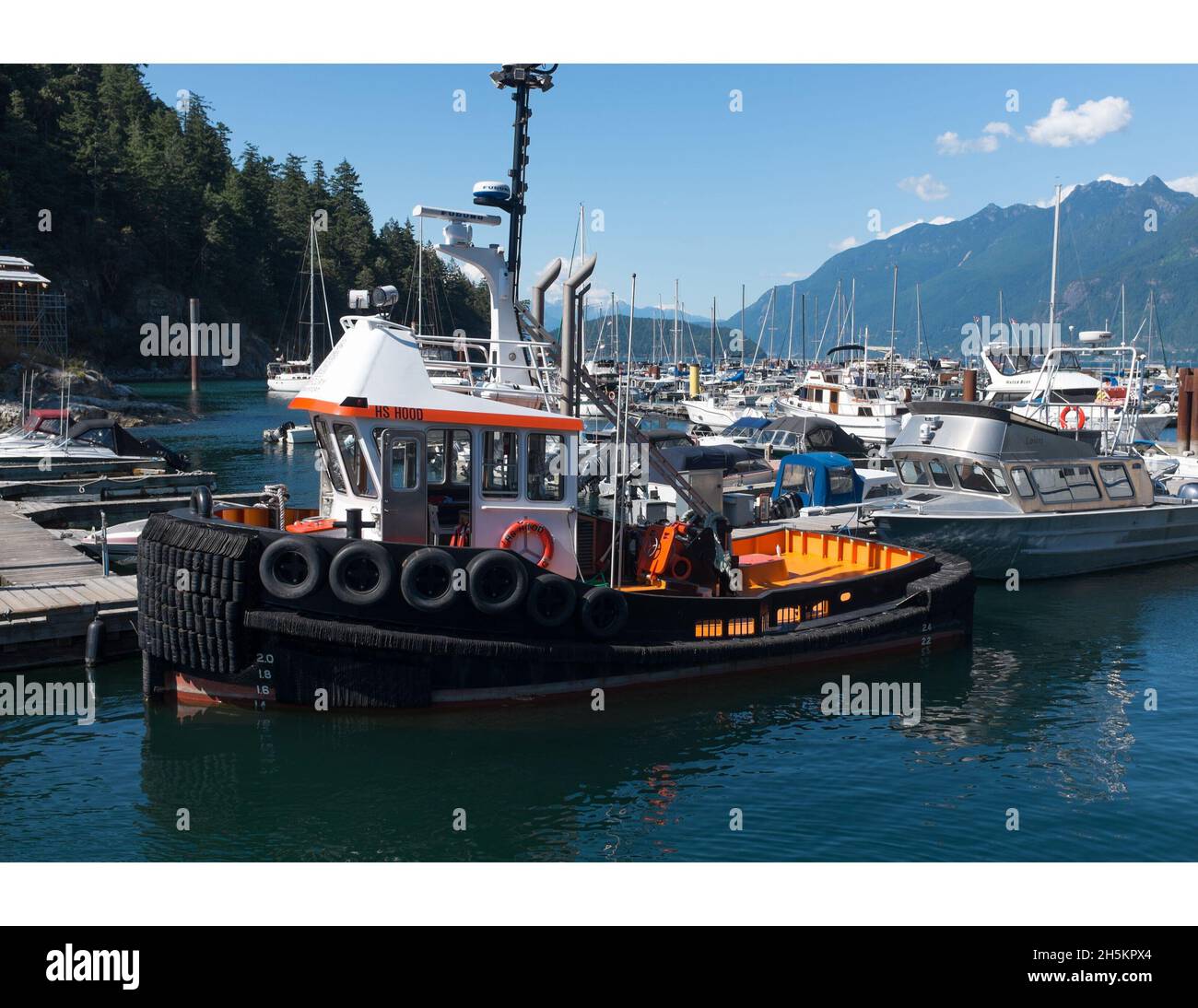 A tugboat at dock in Horseshoe Bay near Vancouver, BC, Canada Stock Photo - Alamy