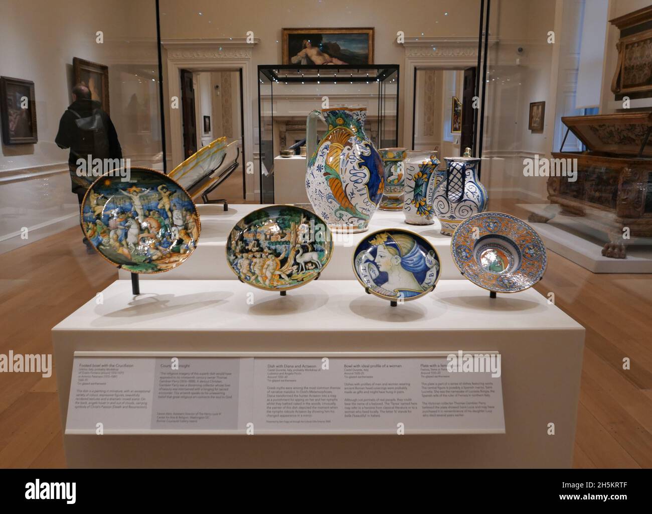 Visitors to the Gallery in Somerset House , which has been closed since ...
