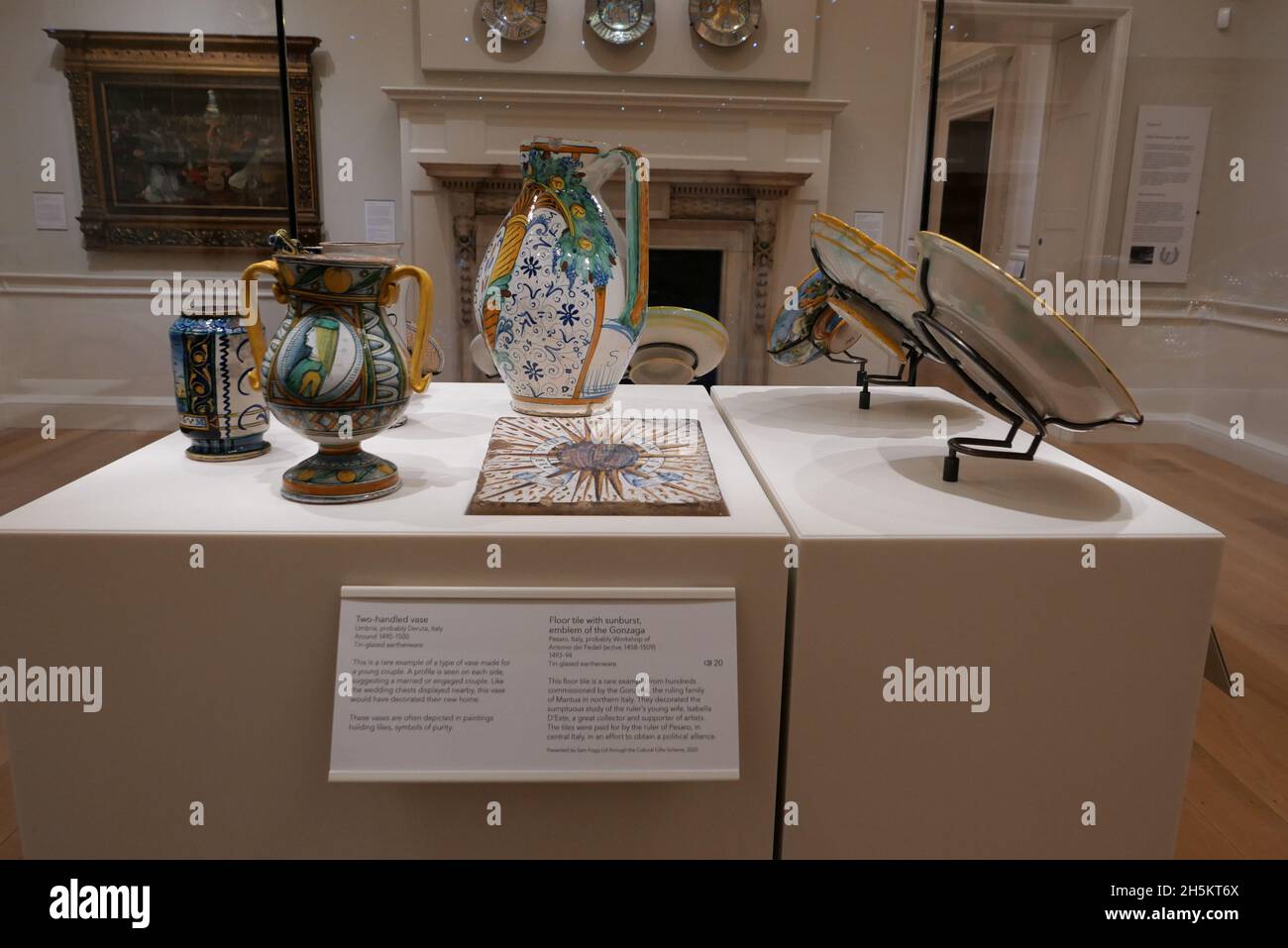 Visitors to the Gallery in Somerset House , which has been closed since ...