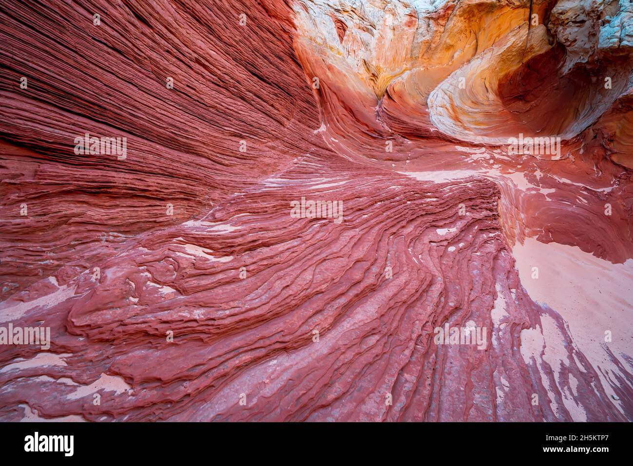 Pocket location hi-res stock photography and images - Alamy