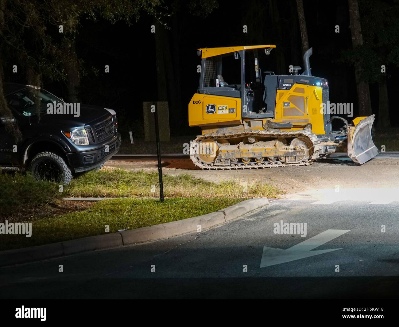 Crews, using heavy duty outdoor lighting, doing extensive nighttime ...