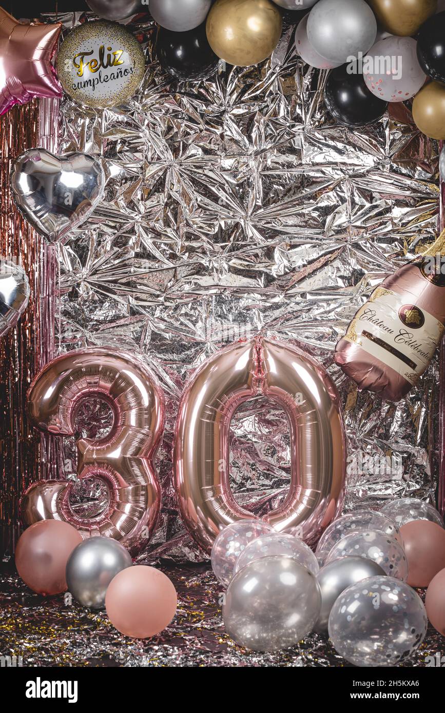 Happy birthday 30th balloon hi-res stock photography and images - Alamy