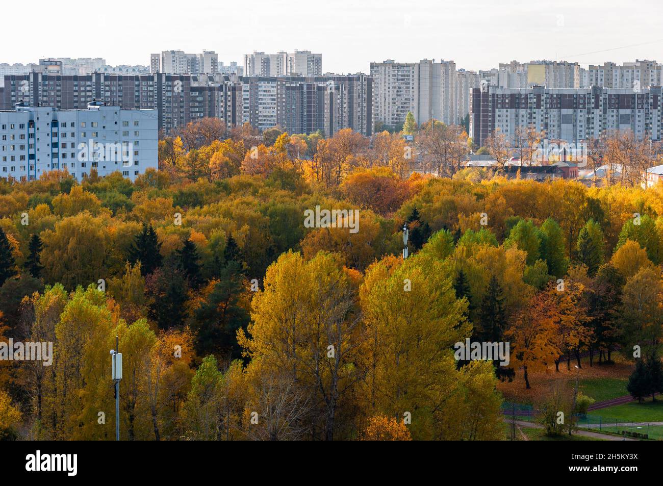 Golden autumn moscow aerial hi-res stock photography and images - Alamy