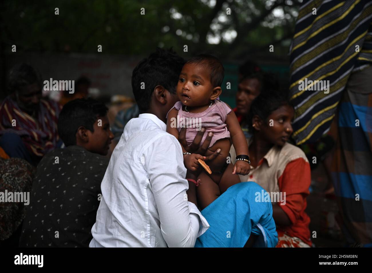 Homeless of india jpg hi-res stock photography and images - Alamy