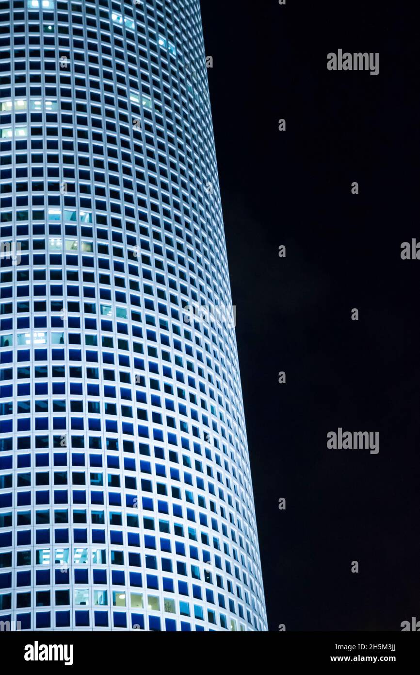 modern skyscraper at night Stock Photo - Alamy