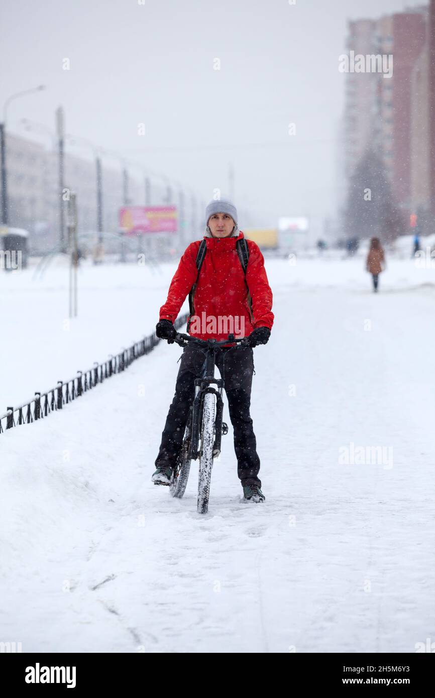 Slippery pathway hi-res stock photography and images - Alamy